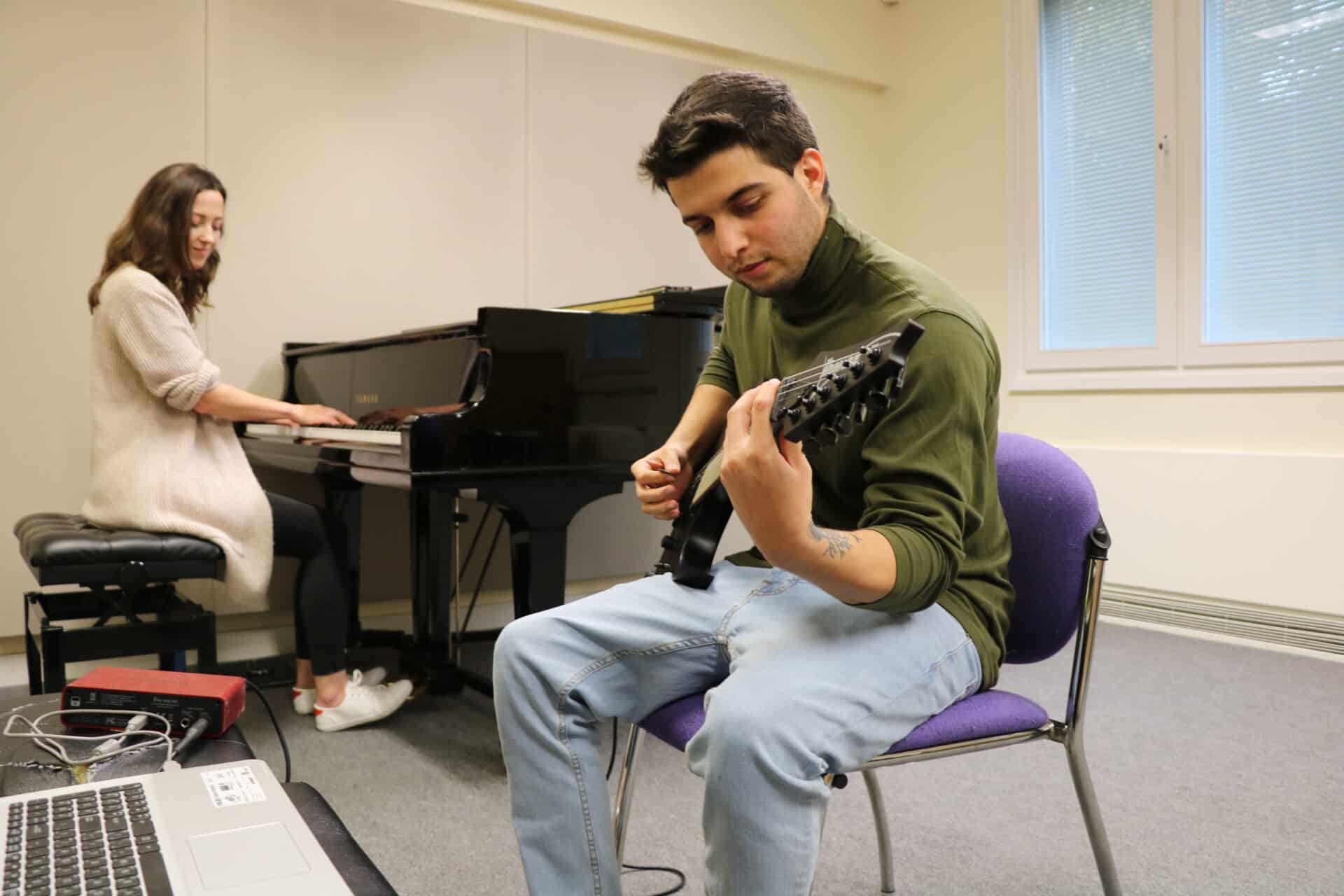 What is music therapy? - Nordoff and Robbins